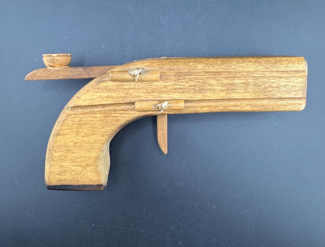 Handcrafted Vintage Folk Art Wooden Pea Shooter Primitive Toy Gun ...