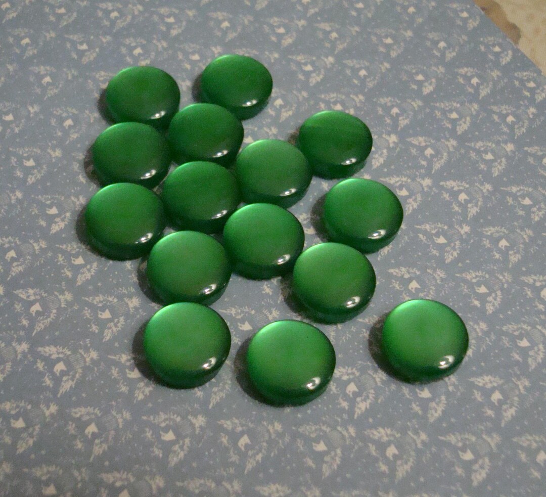 Set of 15 Shiny Emerald Green Plastic Buttons 1/2 Inchitem G1 - Etsy