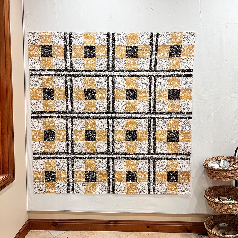 Pleasing Plaid Quilt Pattern - Etsy