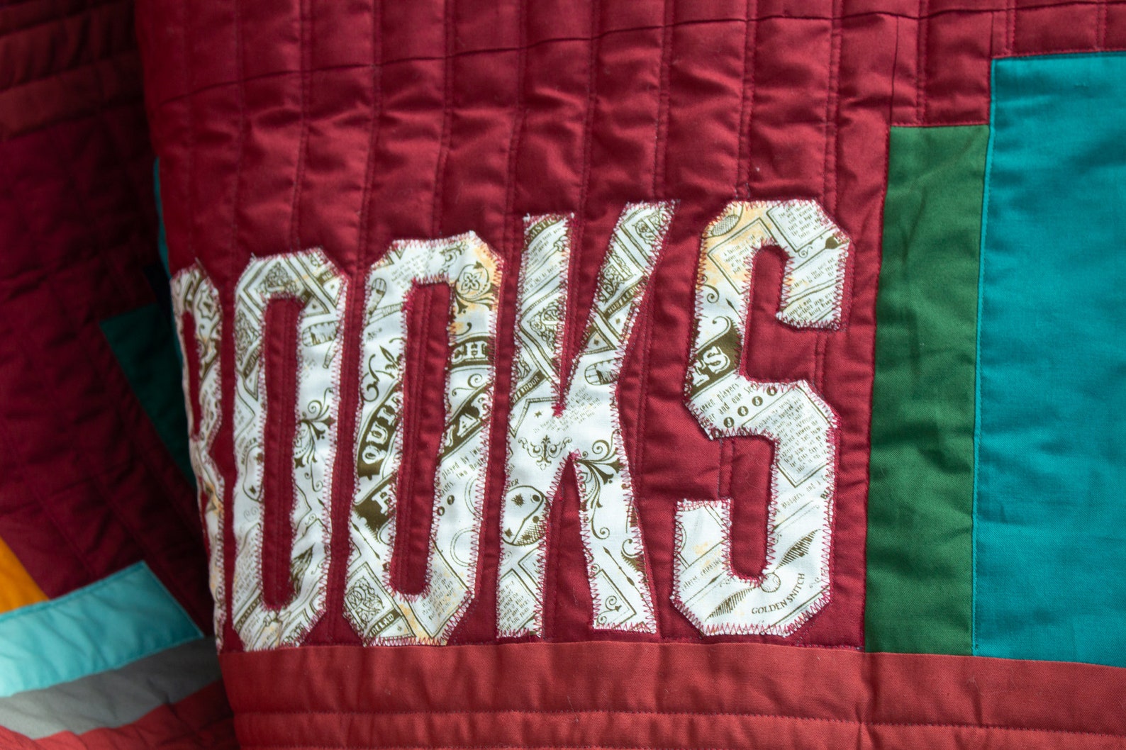 My Library Quilt - Etsy