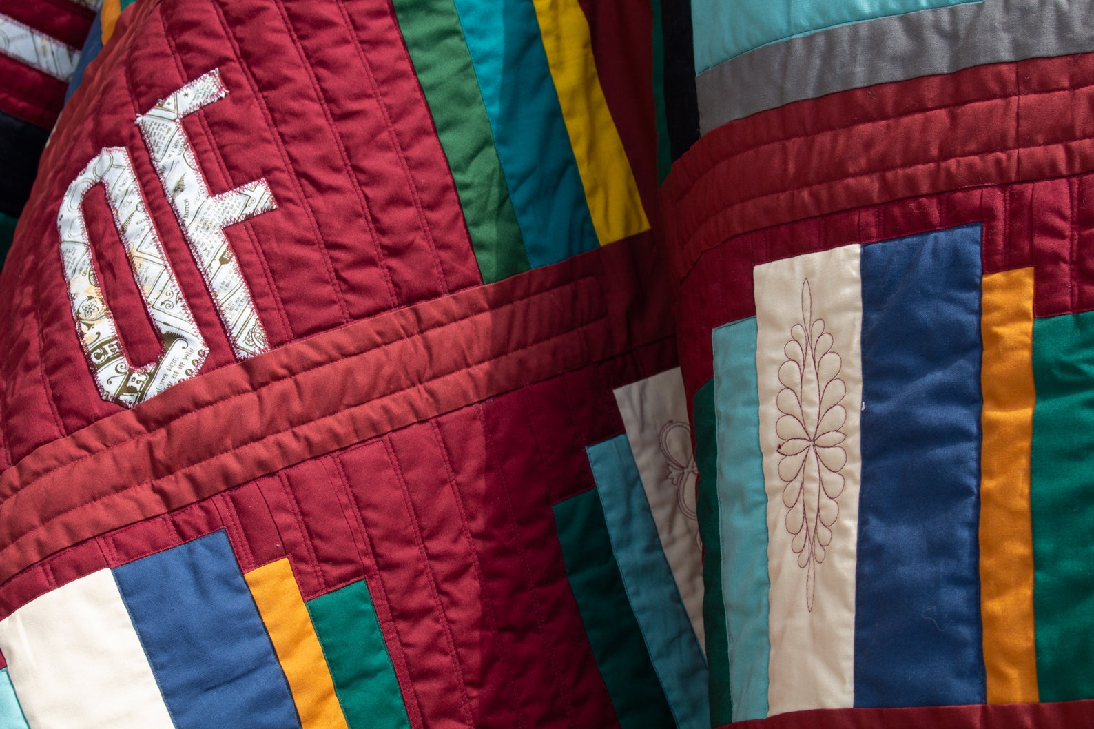 My Library Quilt - Etsy