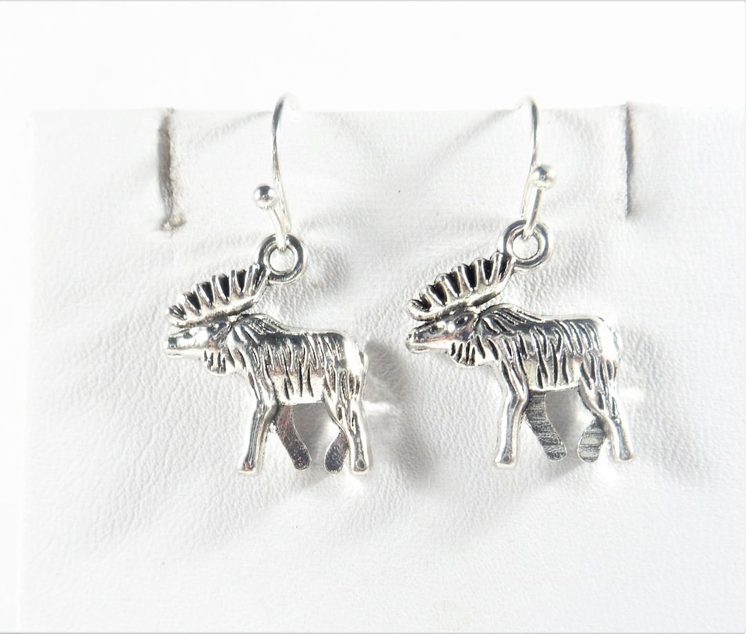 3D Elk Charm Earrings: Antique Silver Wildlife Jewelry - Etsy