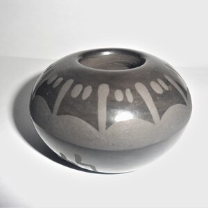 Native American Santa Clara Pottery, Traditional Black on Black Pottery ...