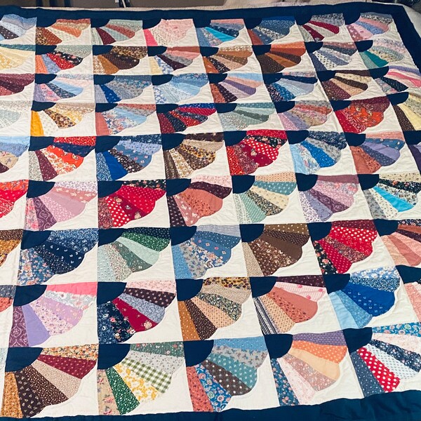 Vintage Fan Quilt - Etsy