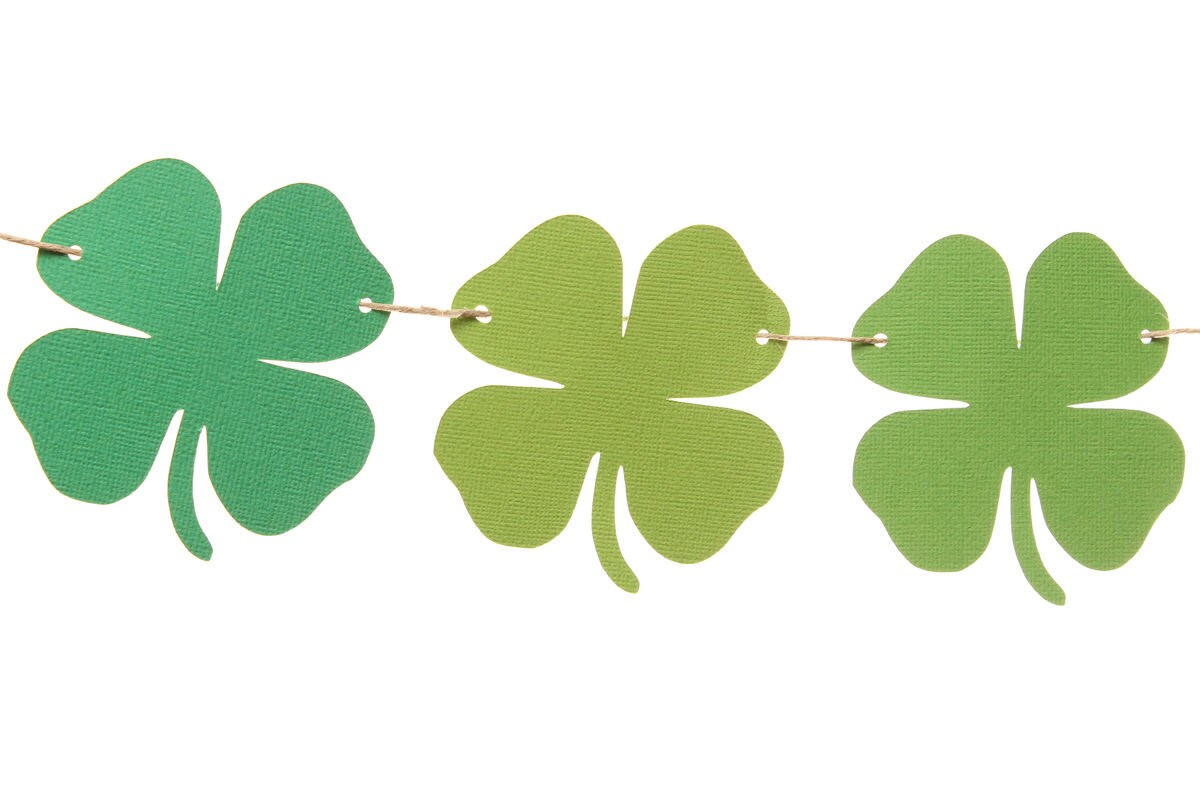 Lucky Four Leaf Clover Garland - Saint Patrick's Day Garland Backdrop ...