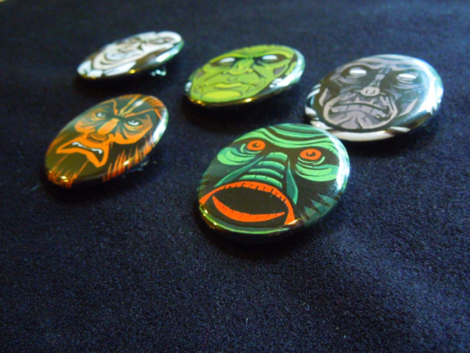Classic Monster Button Set 1 - Etsy