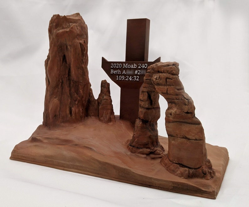 Moab 240 Custom Running Buckle/medal Display or Request a New - Etsy Canada