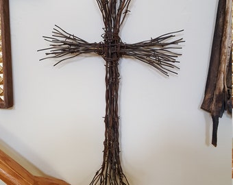 Small Barbed Wire Rustic Cedar Wood Wall Cross Decor Barbed - Etsy