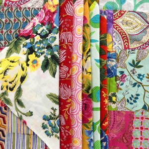 Tablecloth Patchwork Round for Table of 6 in Red and Multicolored ...