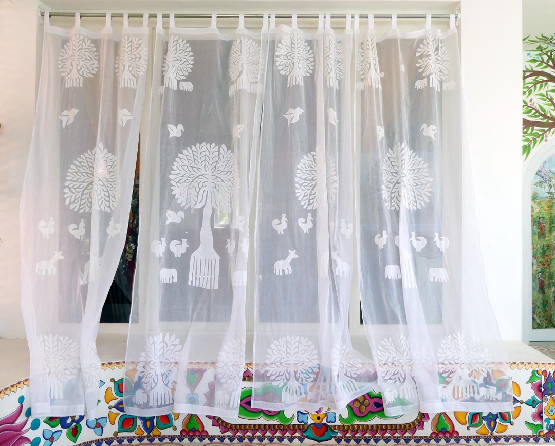 Rideaux blanc tenture murale en coton et "travail découpé" organdi ...