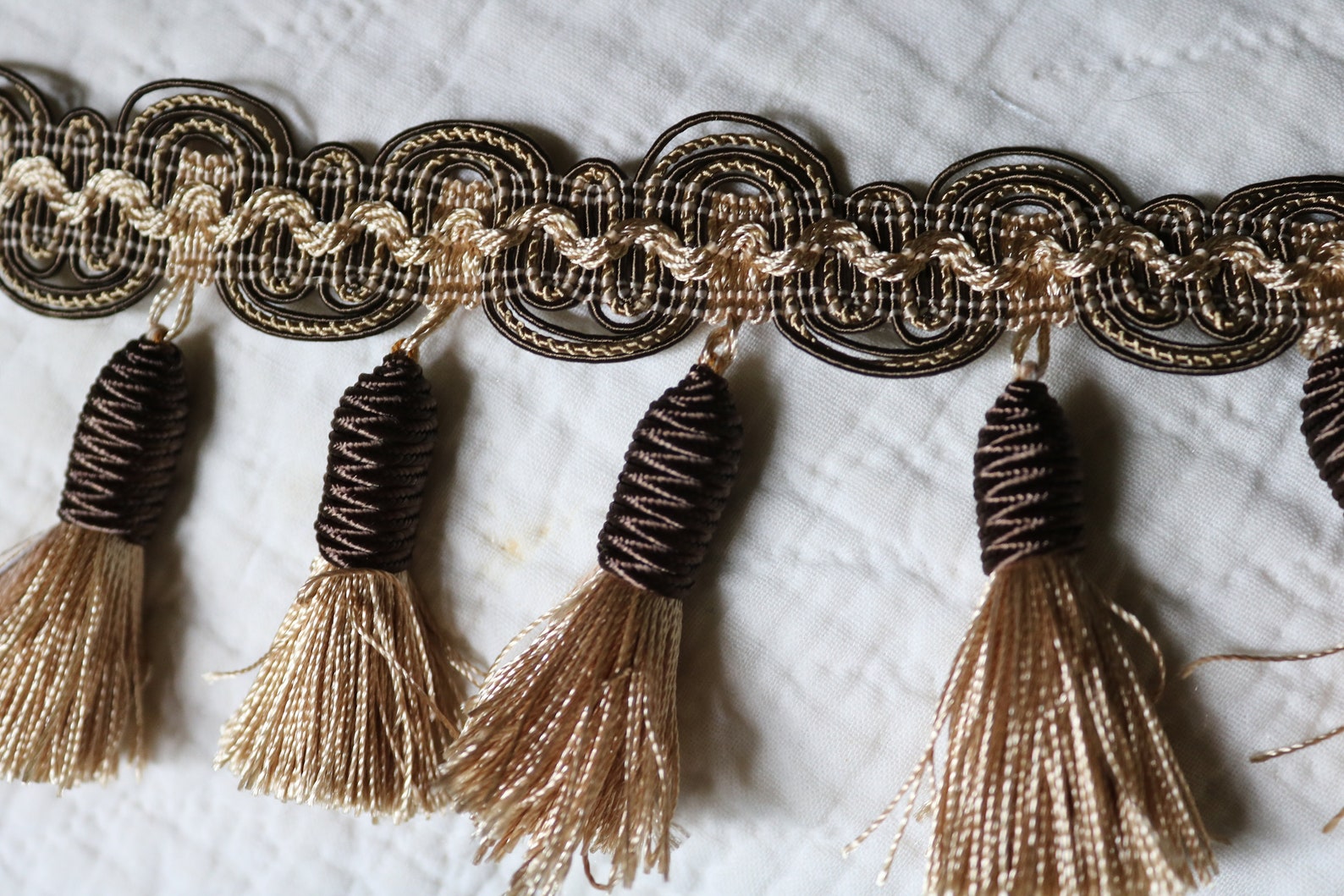 Beautiful Rich Decorator Weight Champagne and Brown Tassel Trim for ...