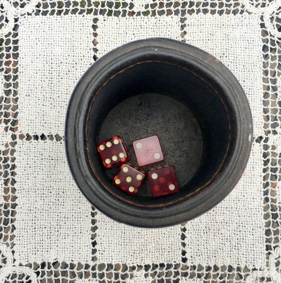 Leather Dice Thrower/distressed Dice Thrower/4 Bakelite Red | Etsy
