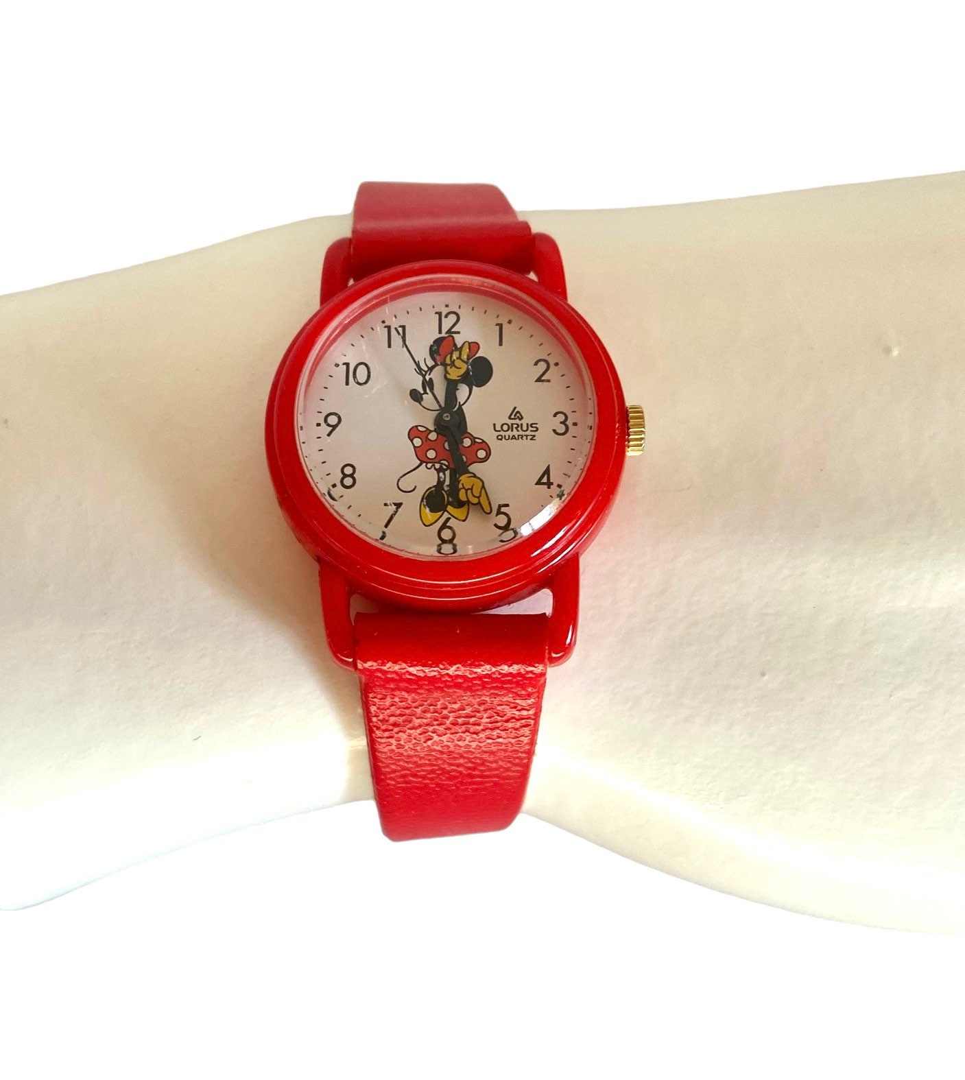 Minnie Mouse LORUS Wrist Watch/red Plastic Band Walt Disney C0 Watch ...