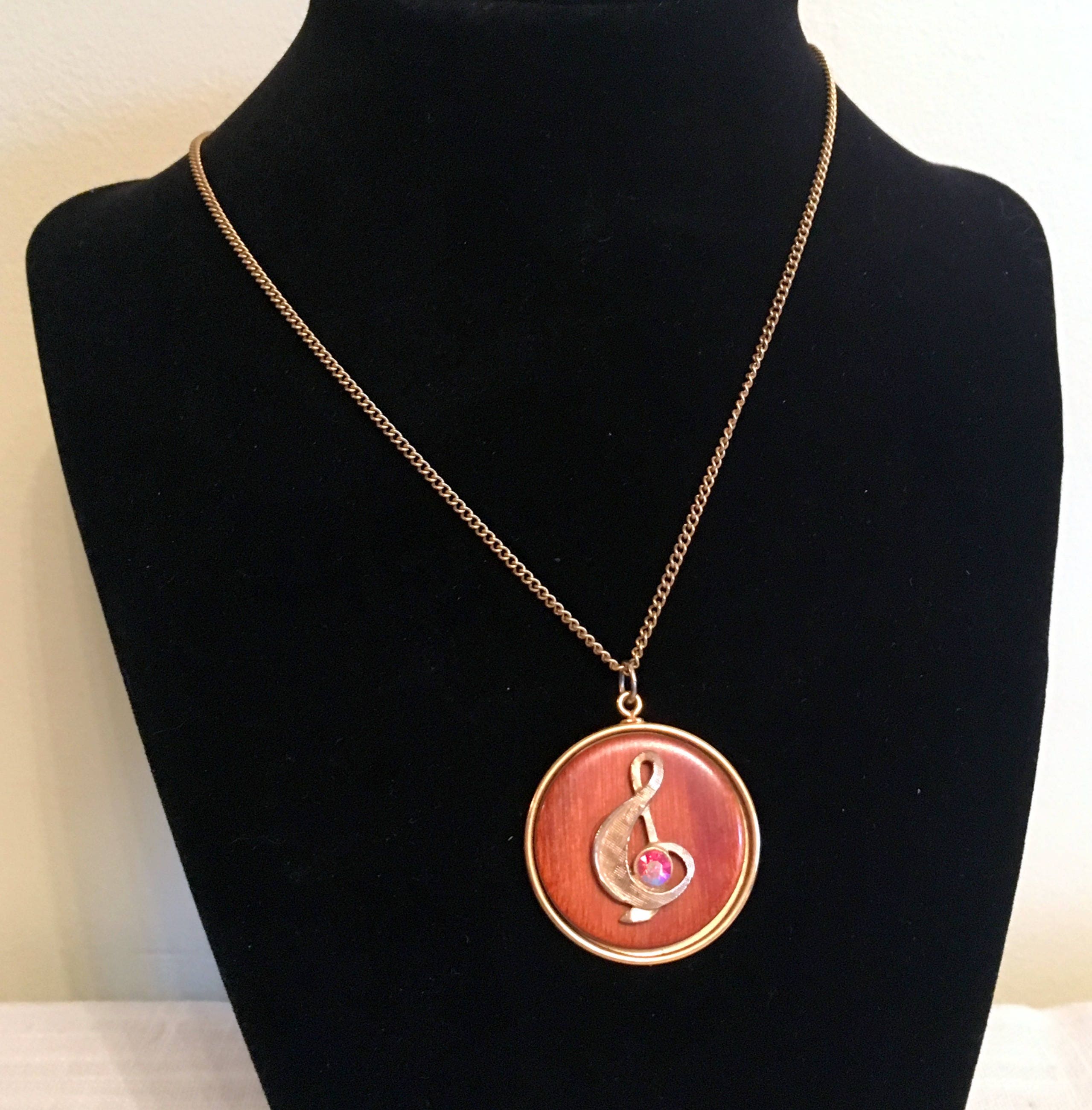 Avon Musical Chain/treble Clef Pendant/musical Pendant Chain/avon Music ...