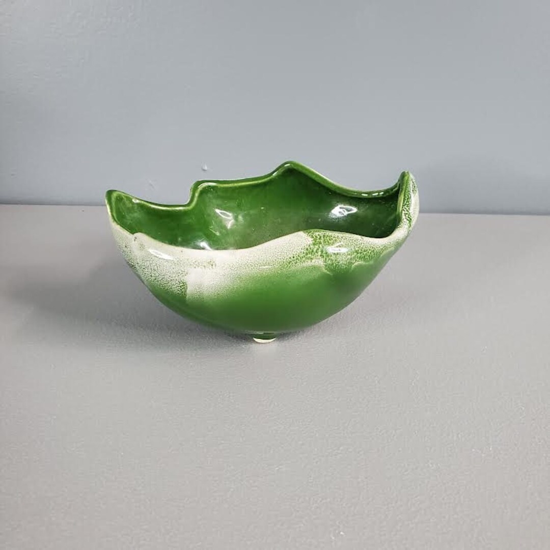 Vintage Leaf Pattern Ceramic Pottery Planter - Etsy
