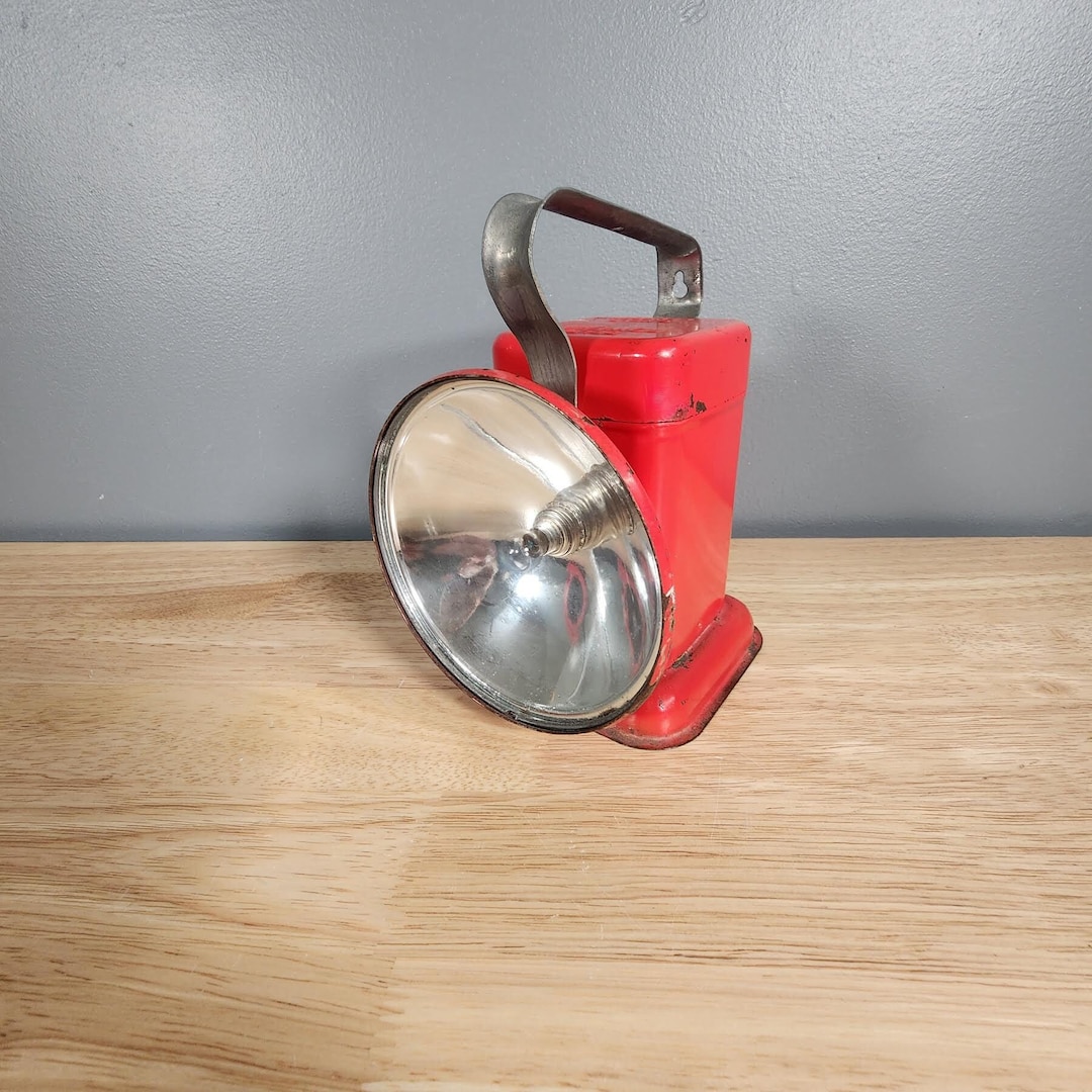 Vintage Delta Power Ray Flashlight - Etsy