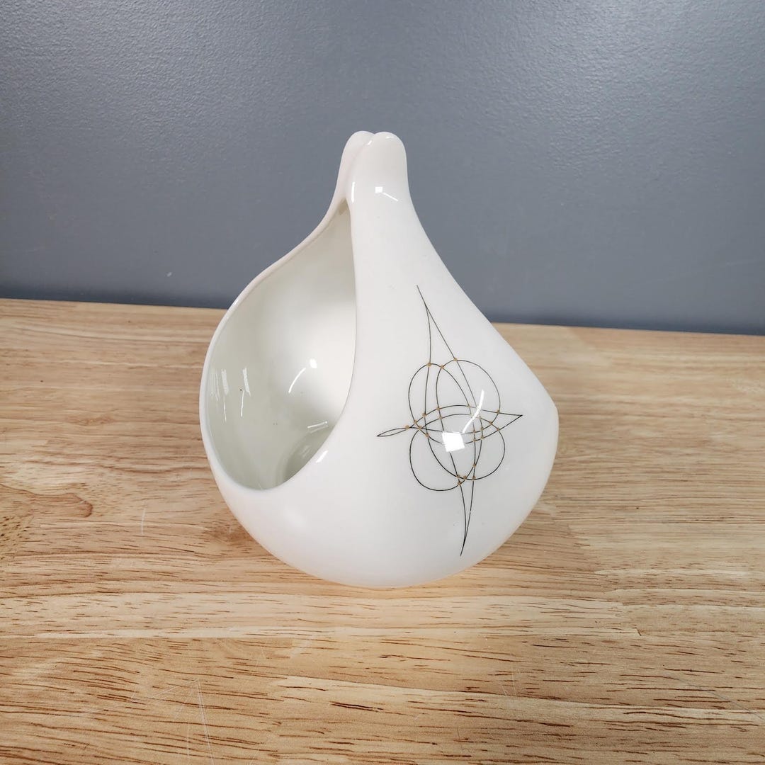 Eva Zeisel Fantasy for Hallcraft Gravyboat - Etsy