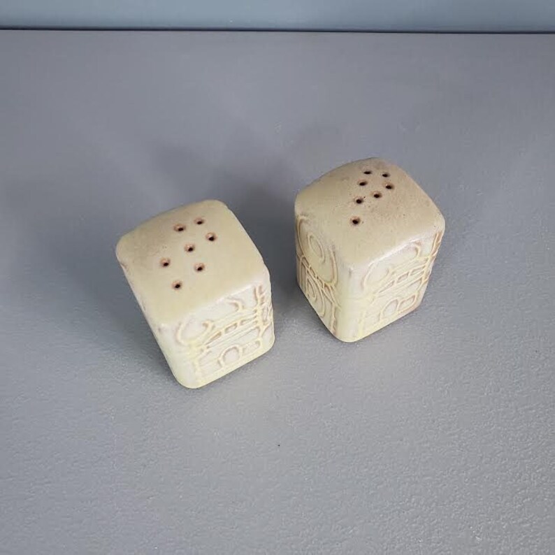 Frankoma Pottery Mayan Aztec Salt and Pepper Shakers - Etsy