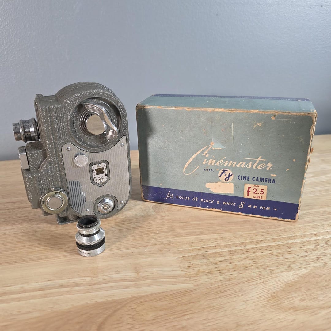 Vintage Cinemaster Model F 8 8mm Video Camera - Etsy