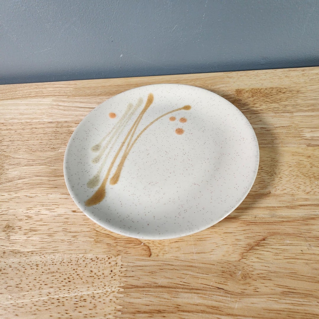 Vernonware Dis N Dot Plate - Etsy