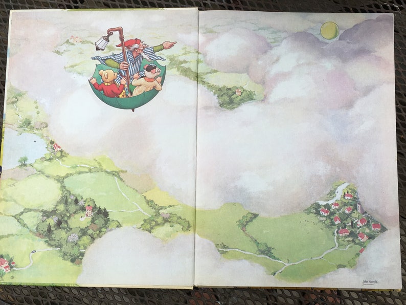 Book Children's Rupert Bear Annual 1984 Nutwood Teddy Bill Badger Algy ...