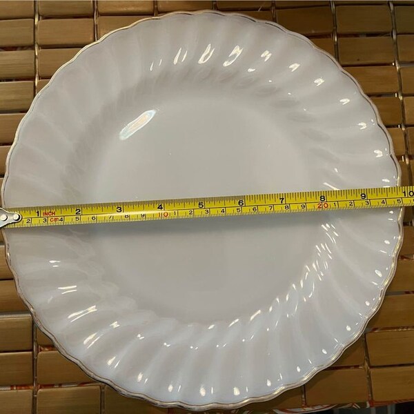 Glass Scallop Plates - Etsy