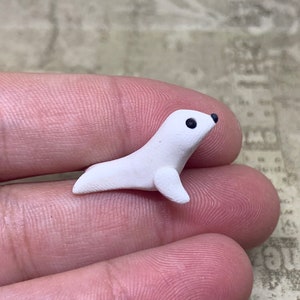 Baby White Seal Figurine, Miniature Arctic Seal, Polymer Clay Seal - Etsy