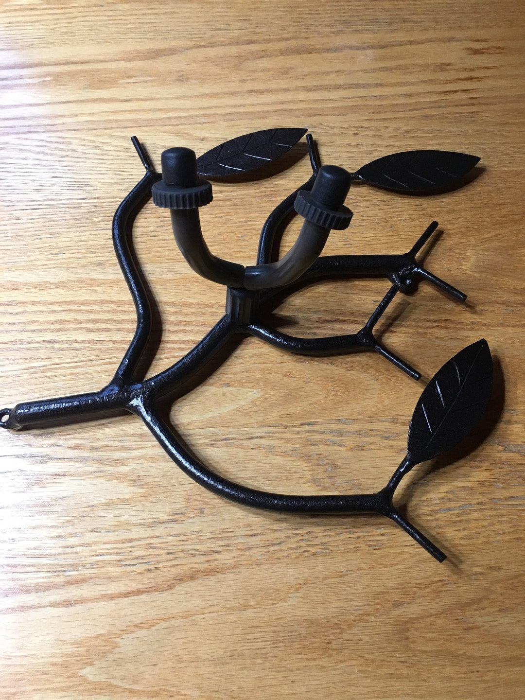 Single Violin Rack With Leaves and Peg to Hold Bow . Musical Instrument ...