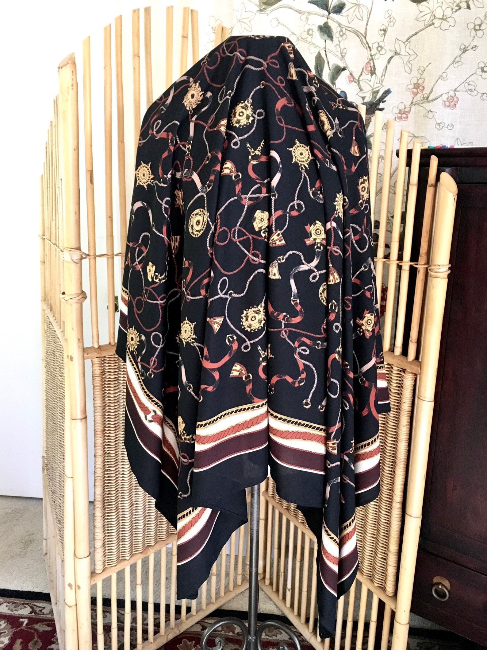 Vintage 80s Evan Picone Shawl Medallion and Rope Design Shawl - Etsy