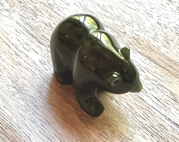 Vintage Carved Jade Bear Inuit Jade Bear - Etsy
