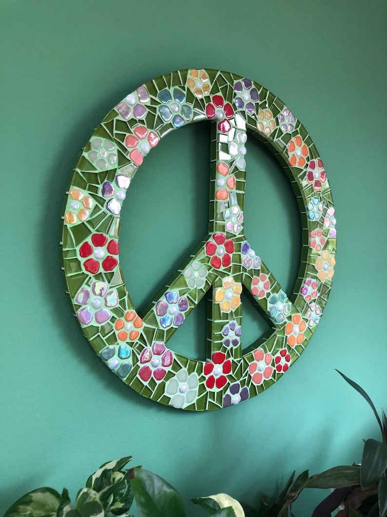 Green Flower Power Peace Sign - Etsy
