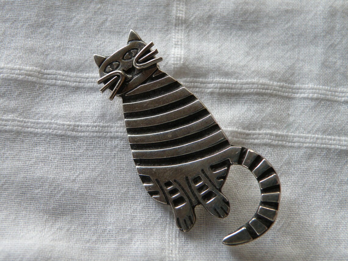 Modernist Sterling Silver Tabby Cat Pin - Etsy