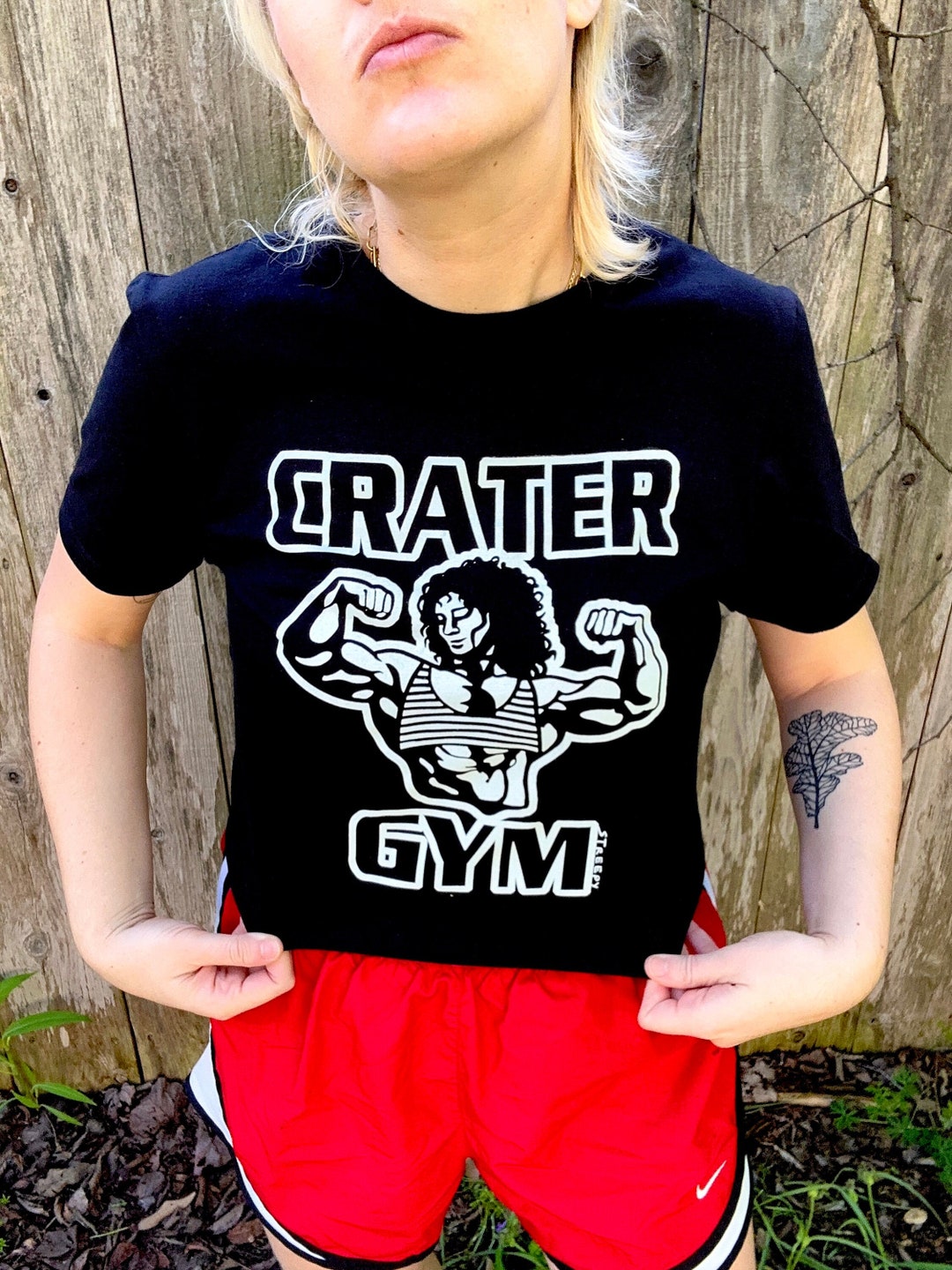 Crater Gym (love Lies Bleeding) W Katy O'brien as the Bodybuilder ...