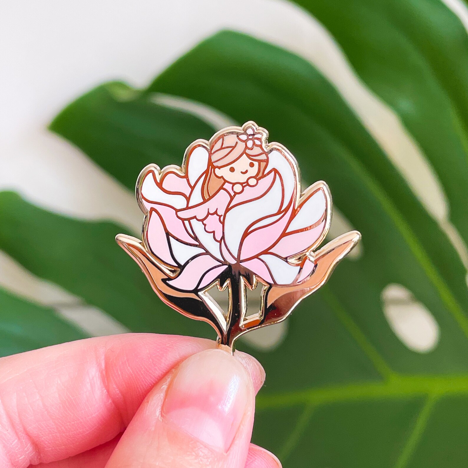 Fairy Tale Thumbelina Pin - Etsy