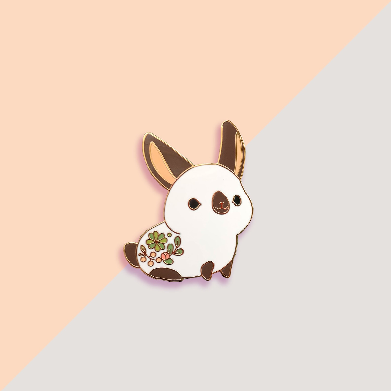 Himalayan Rabbit brown and White Bunny Pin - Etsy
