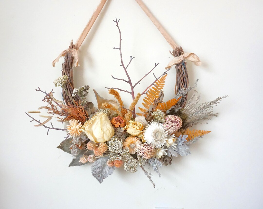 Dried Flower Moon Wreath: Foraged Rustic Wall Decor - Etsy