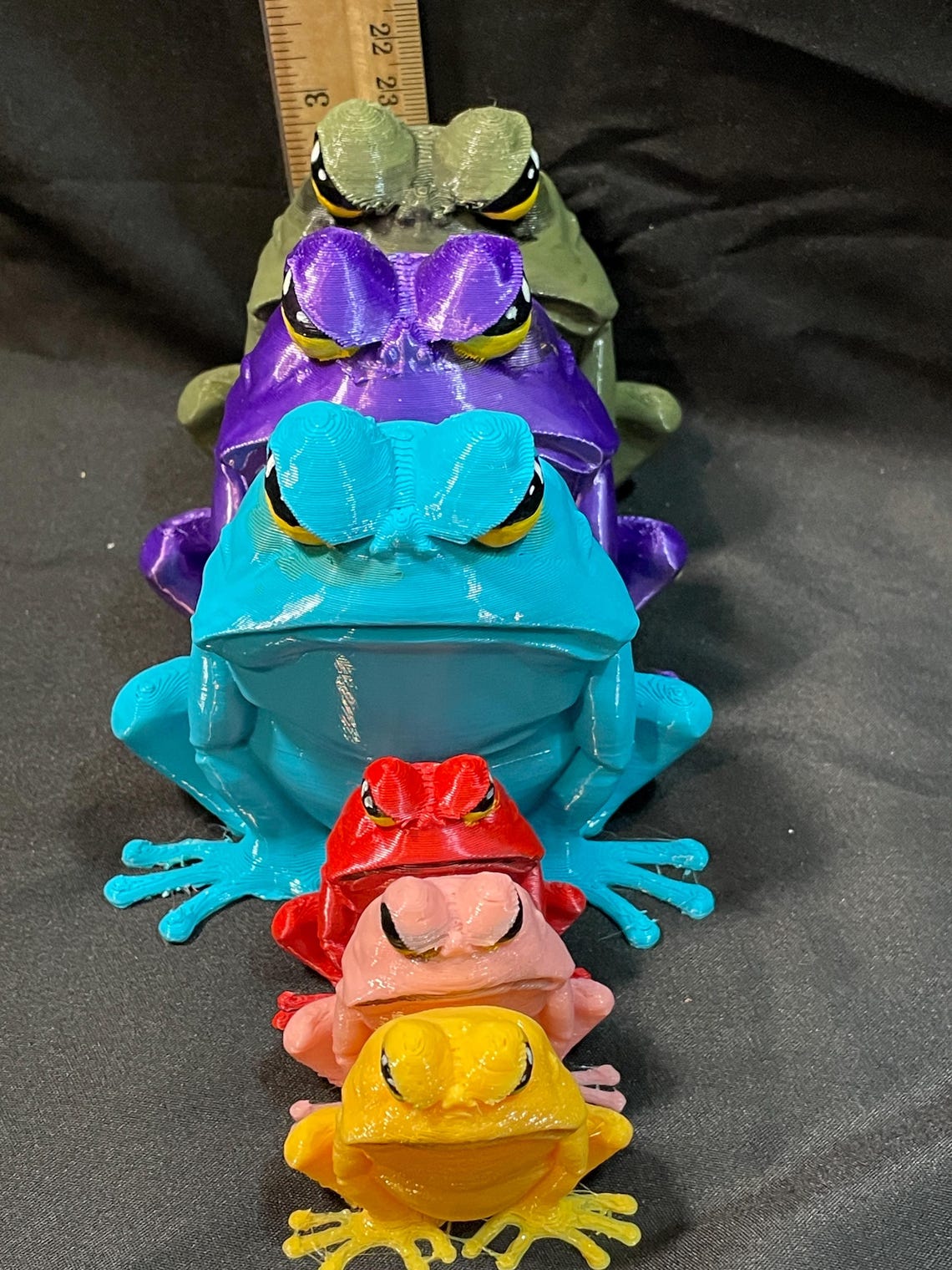 The Angry Frogs! Many Colors and Sizes, Anti Valentines, Love, Grumpy ...