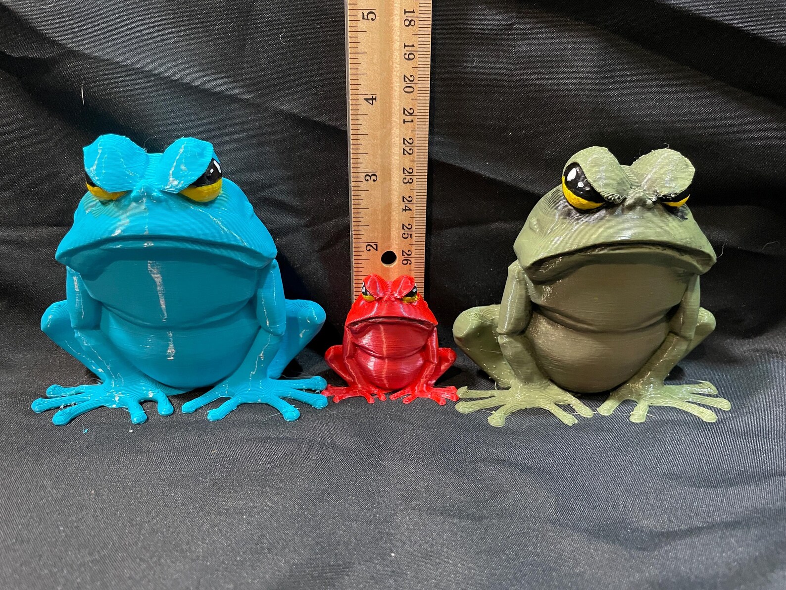 The Angry Frogs! Many Colors and Sizes, Anti Valentines, Love, Grumpy ...