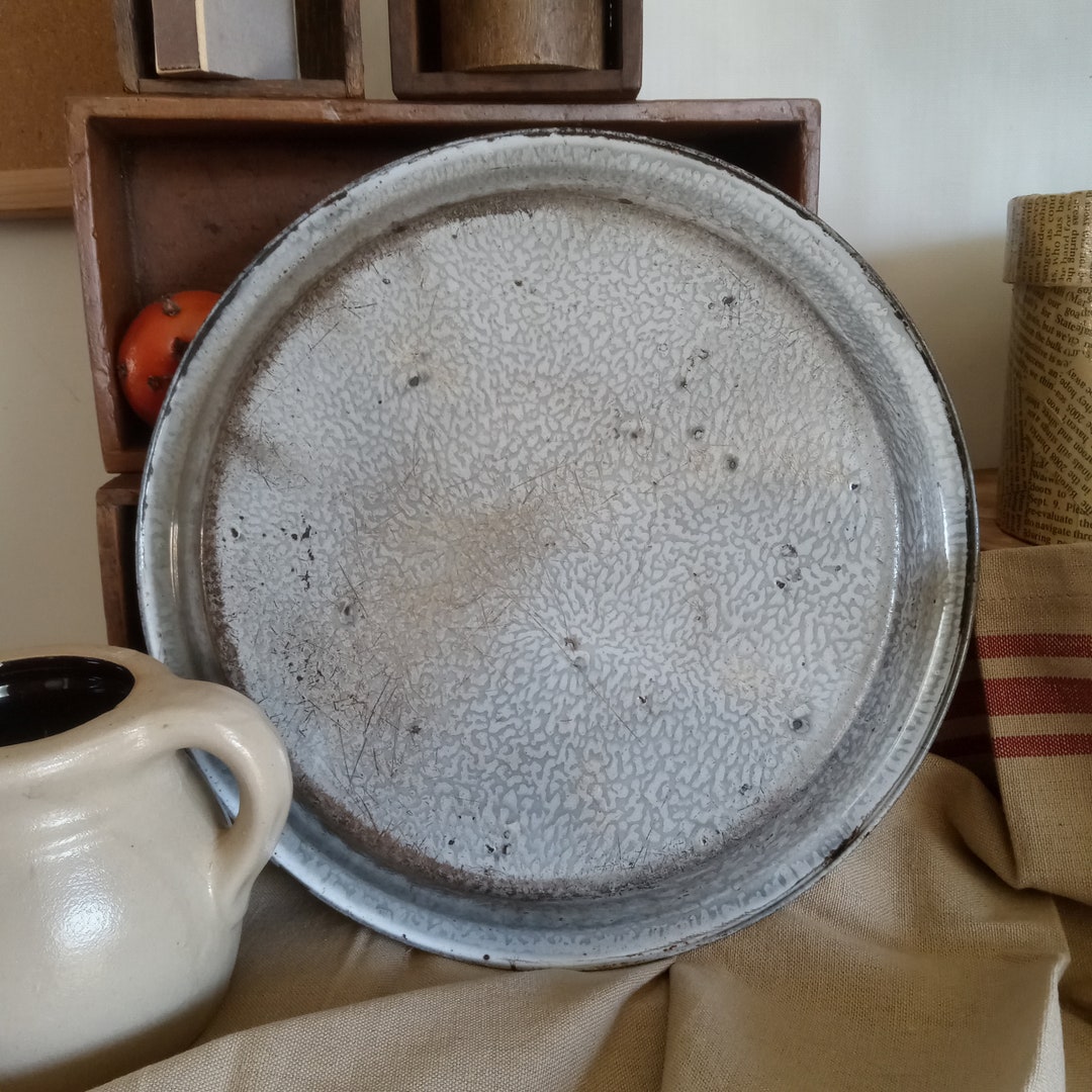 Graniteware Enamel Pie Pan, Gray Mottled Enamelware, Primitive Kitchen ...