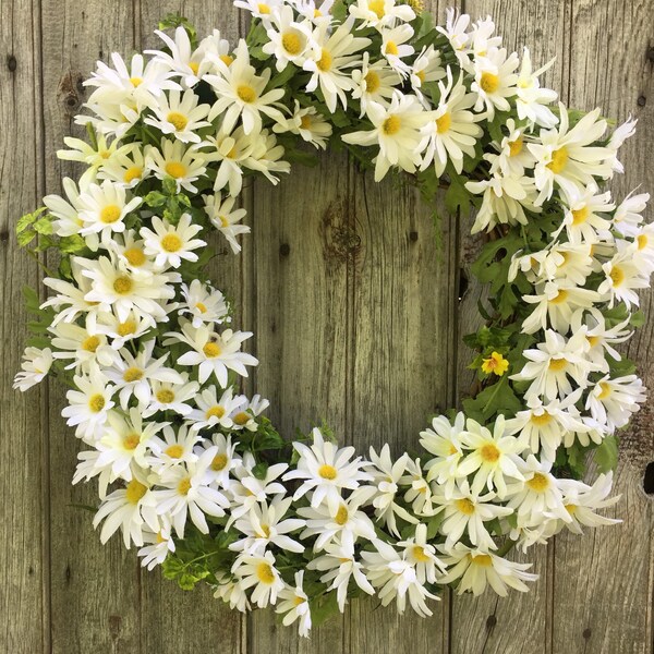 Daisy Wreath - Etsy