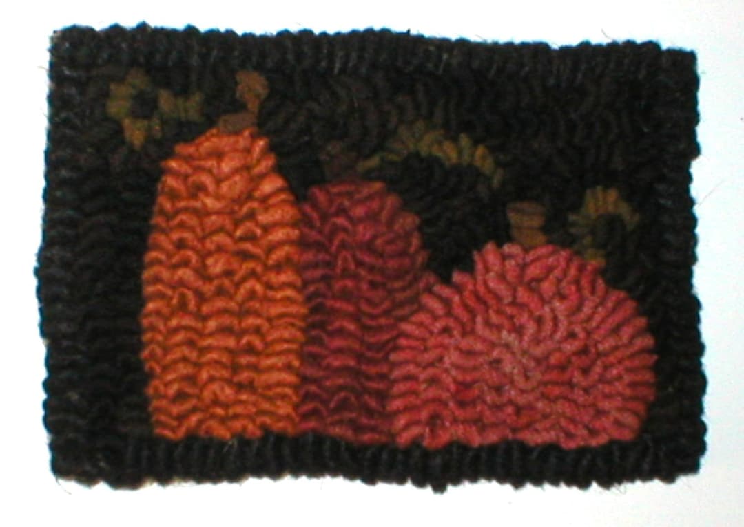 Hooked Pumpkin Rug PDF PATTERN Beaconhillcollect Hooked Rug Pumpkin ...