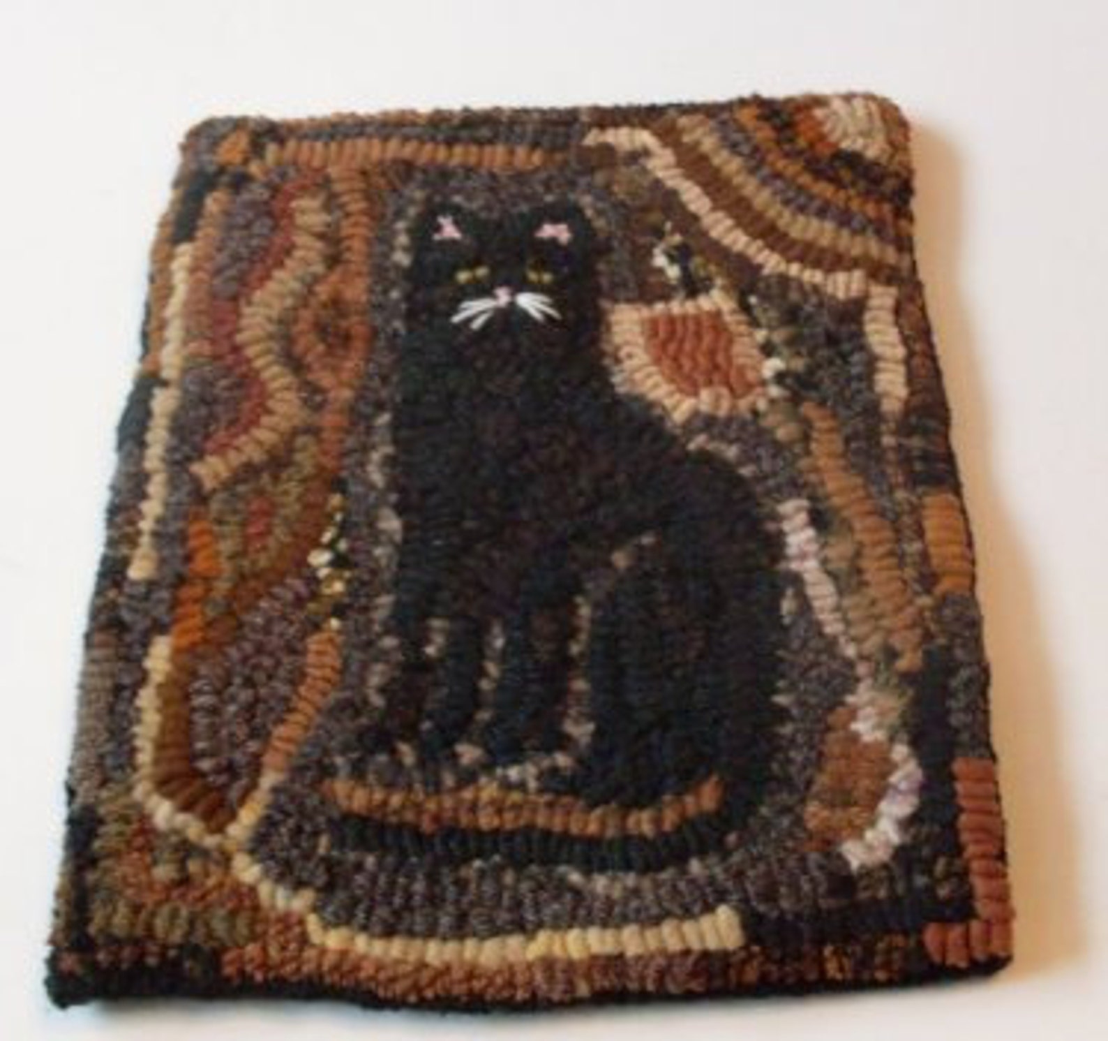 Black Cat Hooked Rug Beaconhillcollect Hooked Rug Cat - Etsy