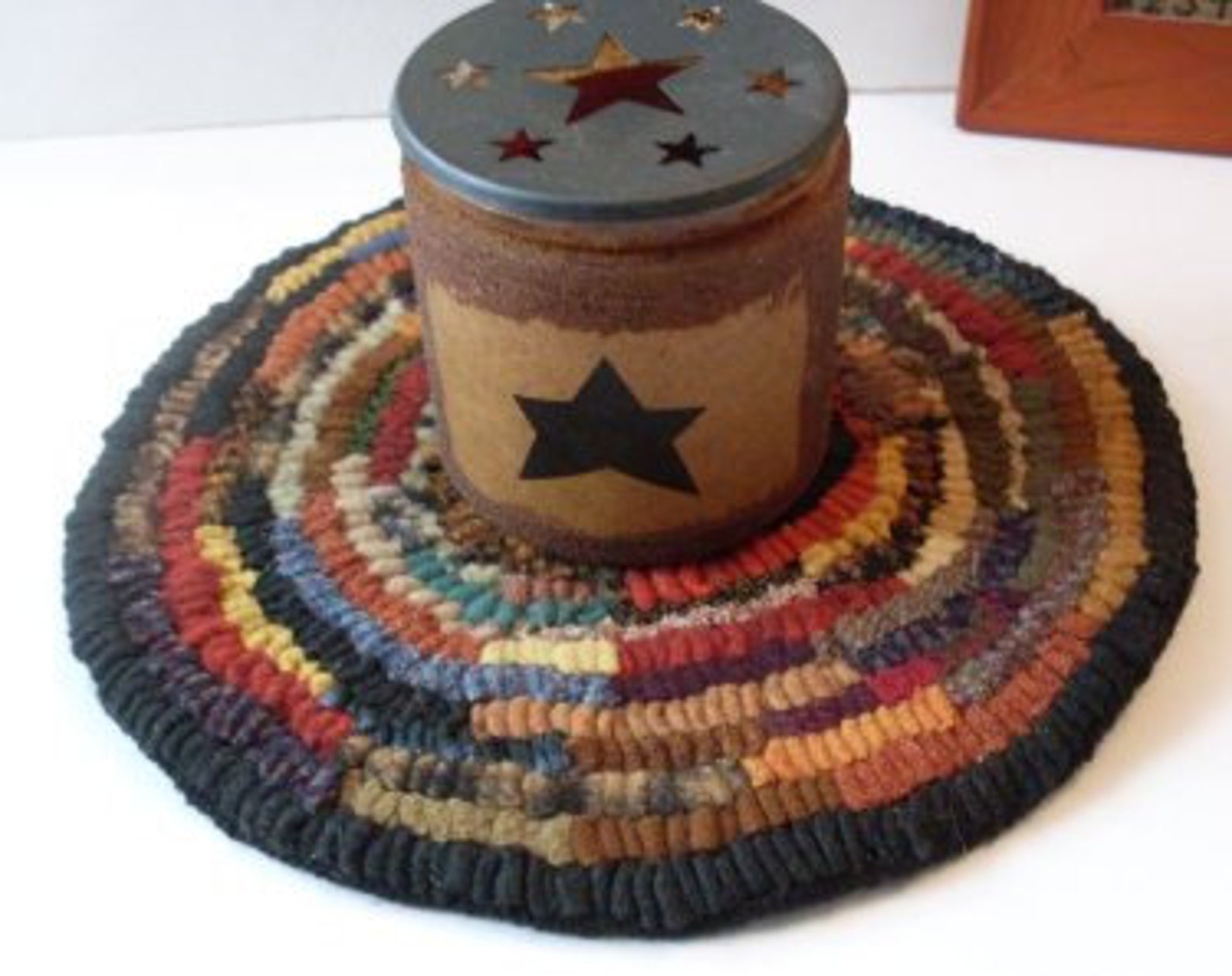 Primitive Hooked Rug Mat Beaconhillcollect Primitive Hooked Rug Mat ...