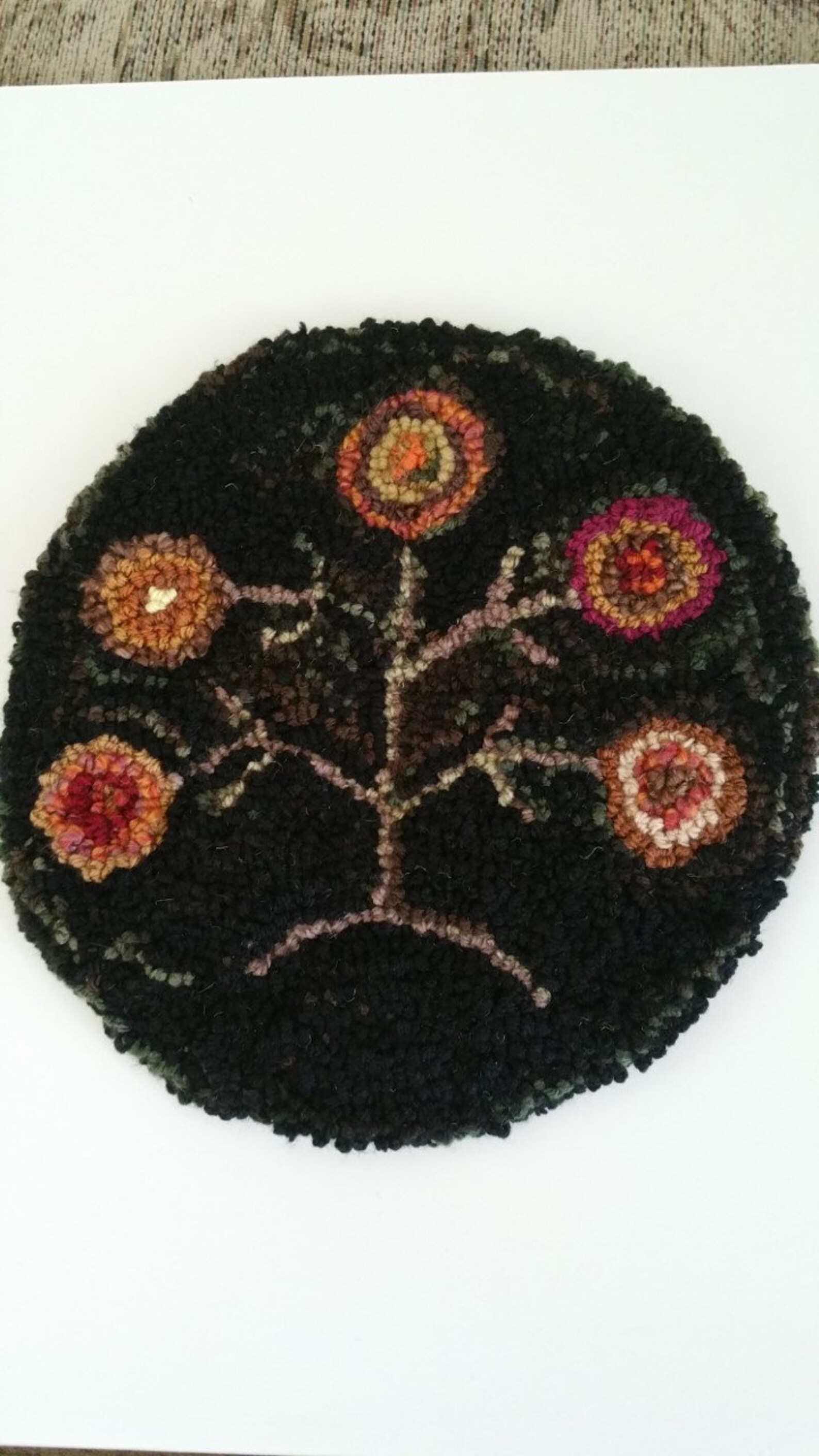 Hooked Rug Primitive Tree of Life Penny Hooked Rug Sale ...