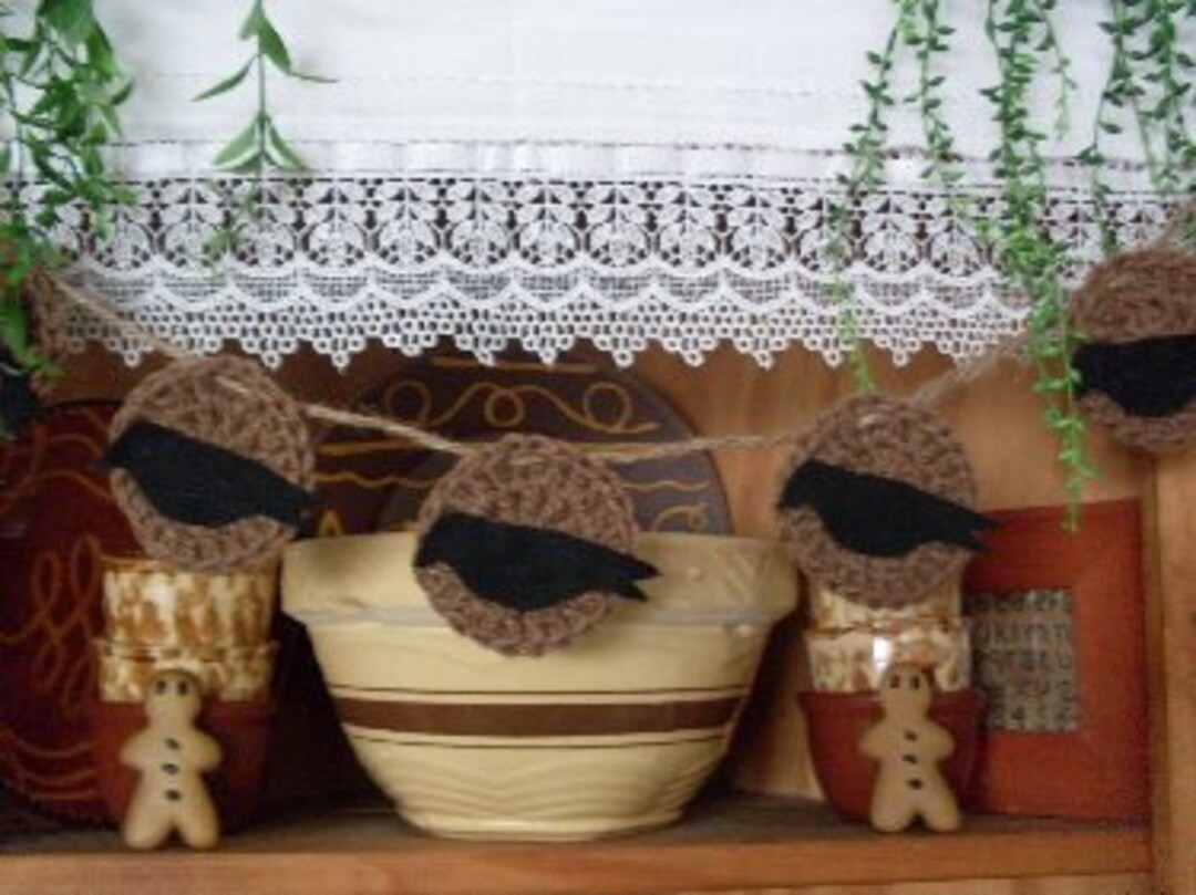 Crochet Primitive Crow Garland Beaconhillcollect Primitive Crows ...