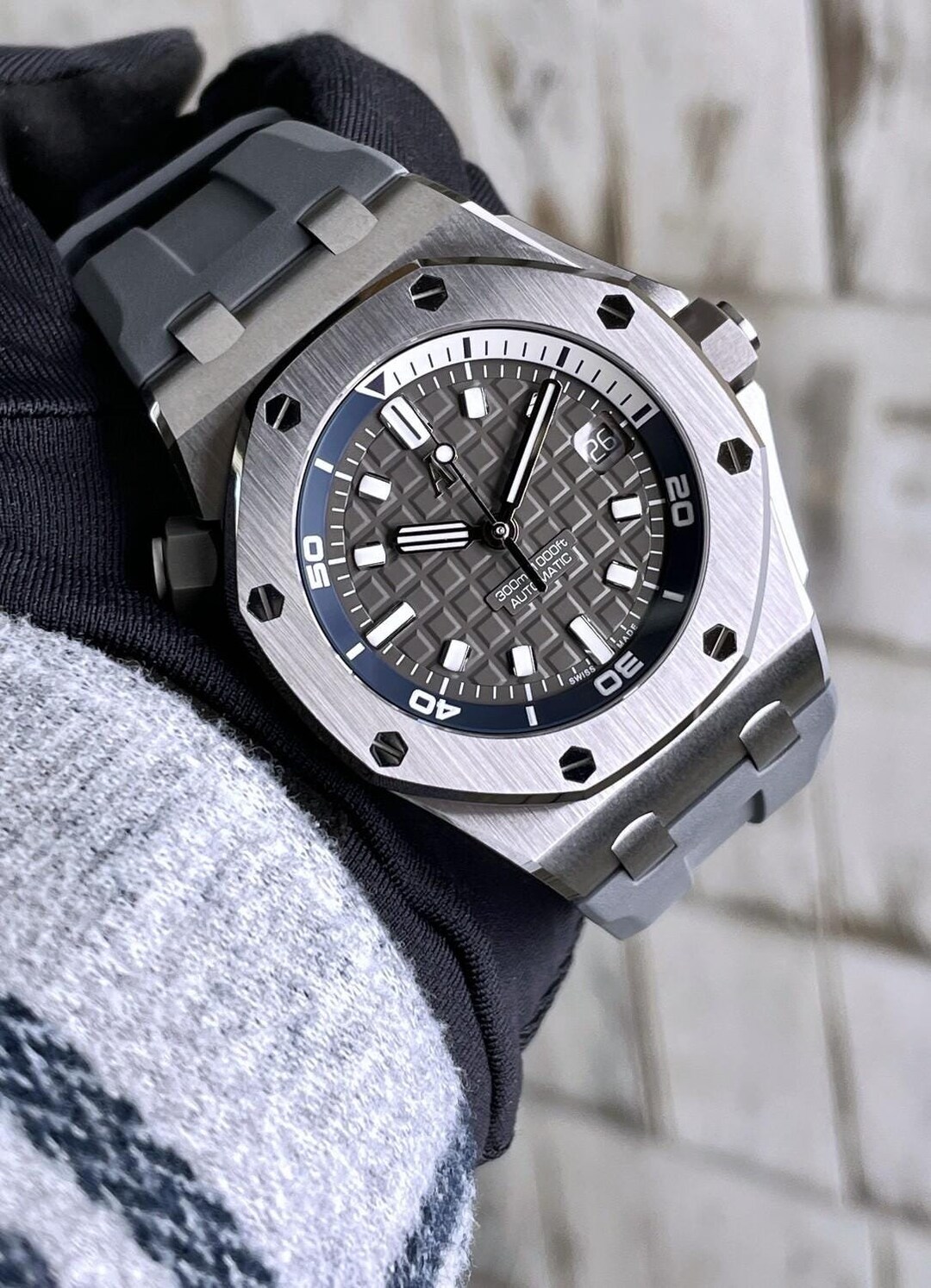 Audemars Piguet Royal Oak Offshore 15720ST.OO.A009CA.01 Stainless Steel ...