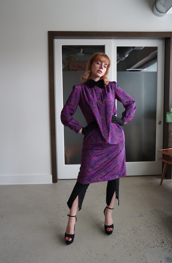 Vintage 80s purple paisley - Gem