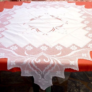 White Handmade Tablecloth With Cutwork Embroidery and Crochet Lace ...
