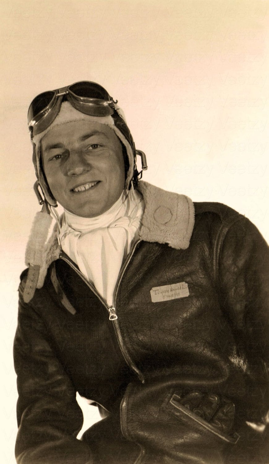 1950s Pilot Photo: Vintage Soldier in B-10 Jacket (digital Download) - Etsy