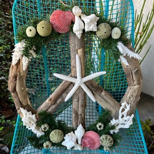 Beach Decor Driftwood Peace Sign Seashell Wreath - Starfish and Shell ...